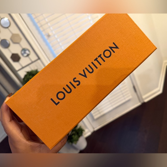 Louis Vuitton | Other | Authentic Louis Vuitton Fragrance Gift Box ...